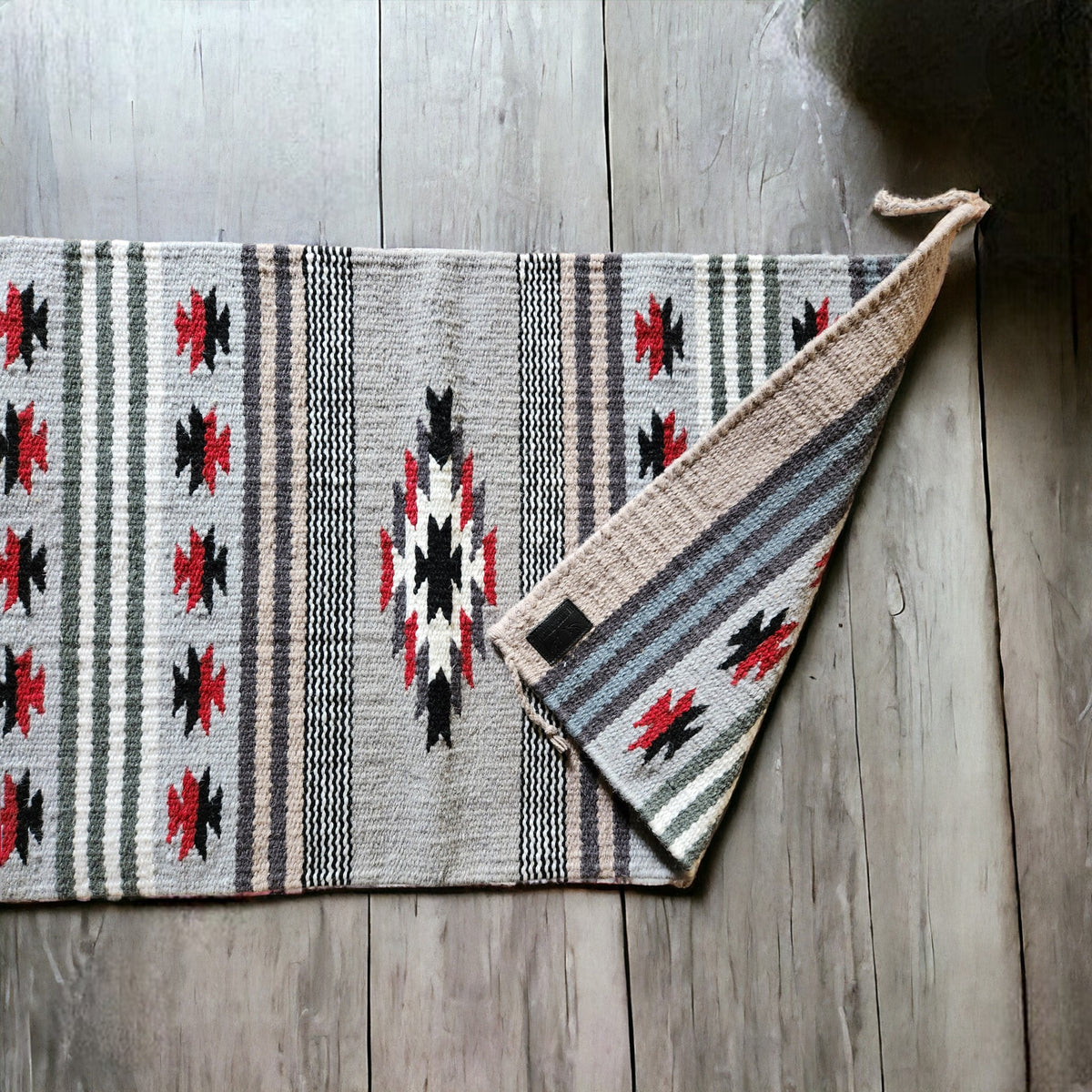 20" X 40" Handwoven Wool Southwestern Rug The Domingo Accent Rug ...