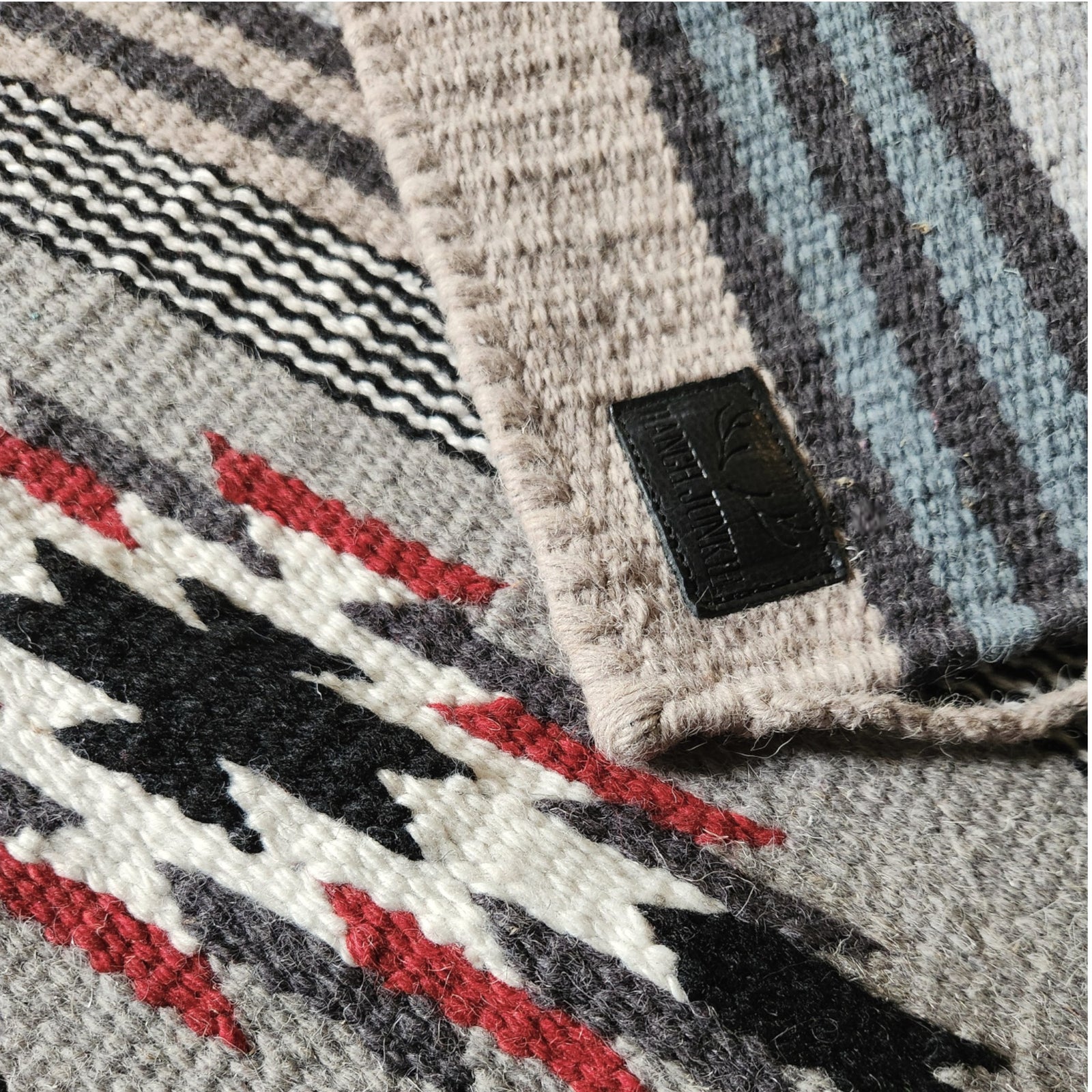 20" X 40" Handwoven Wool Southwestern Rug The Domingo Accent Rug ...